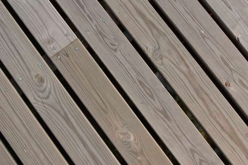 How to Paint a Composite Railing