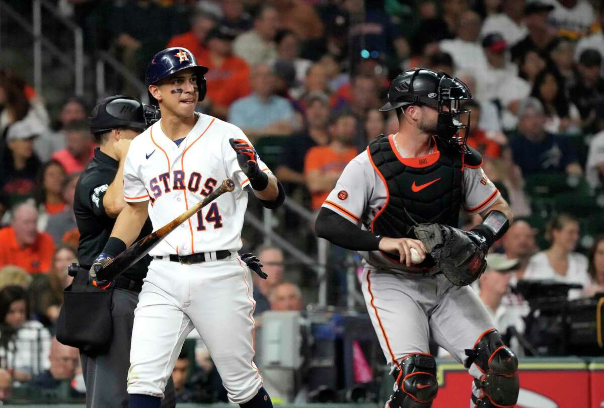Houston Astros: Offense struggles to get hits in loss to Giants