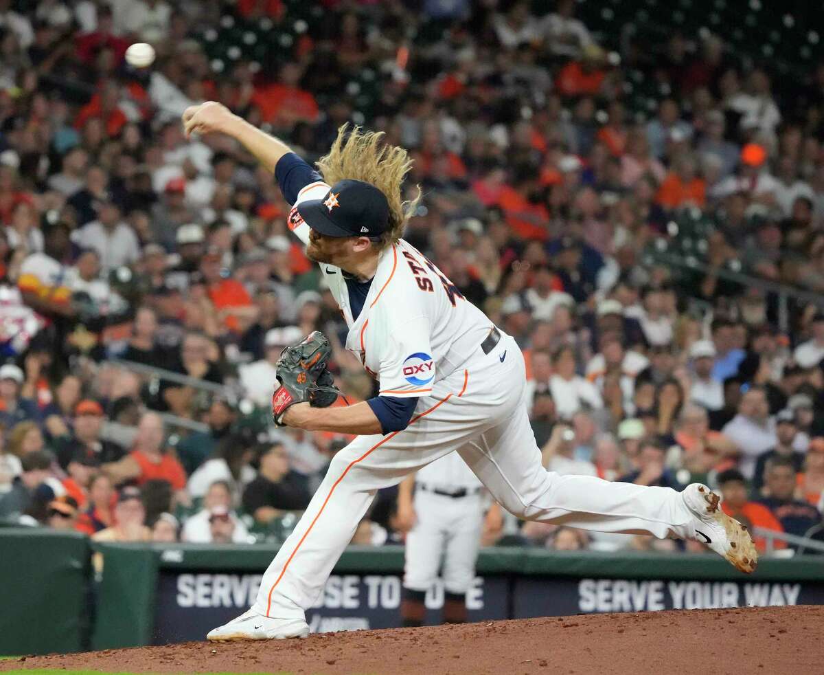 Houston Astros: Offense struggles to get hits in loss to Giants