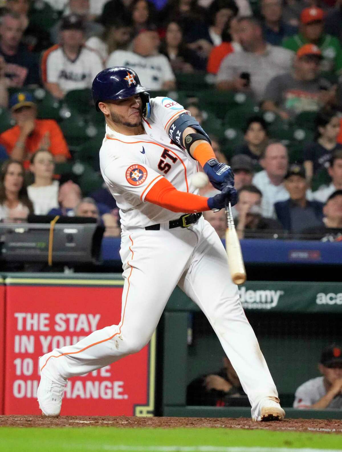 Houston Astros: Offense struggles to get hits in loss to Giants