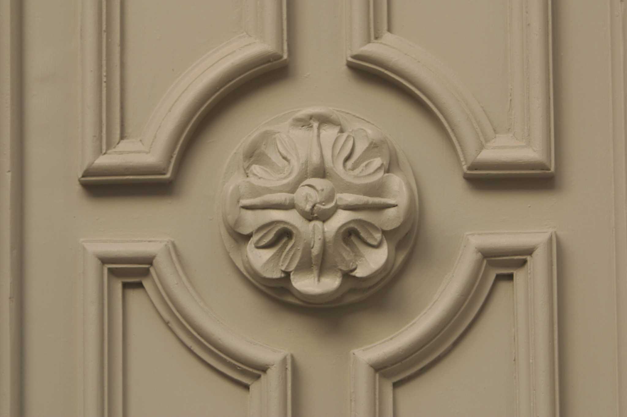 How to Use Foam Core Molding to Make Wall Panels