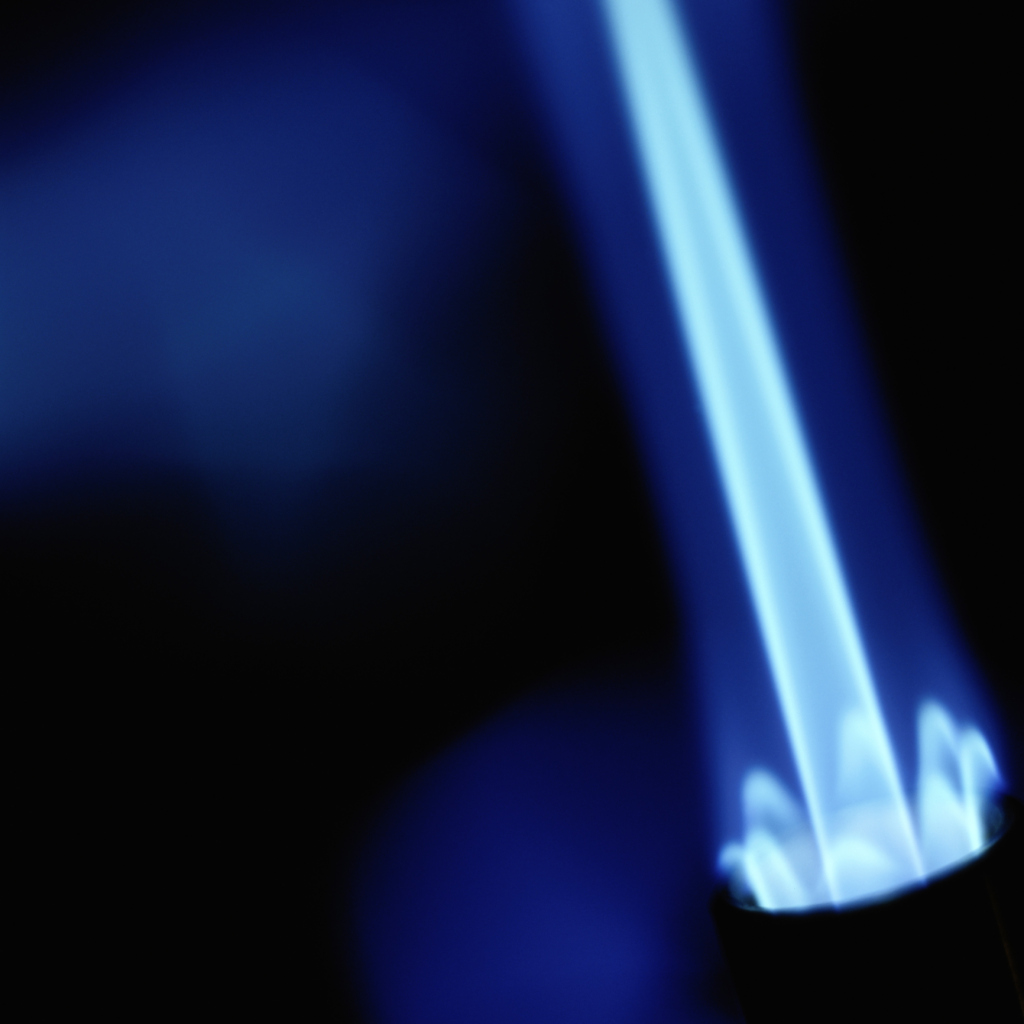 How to Use a Torch to Distress Furniture