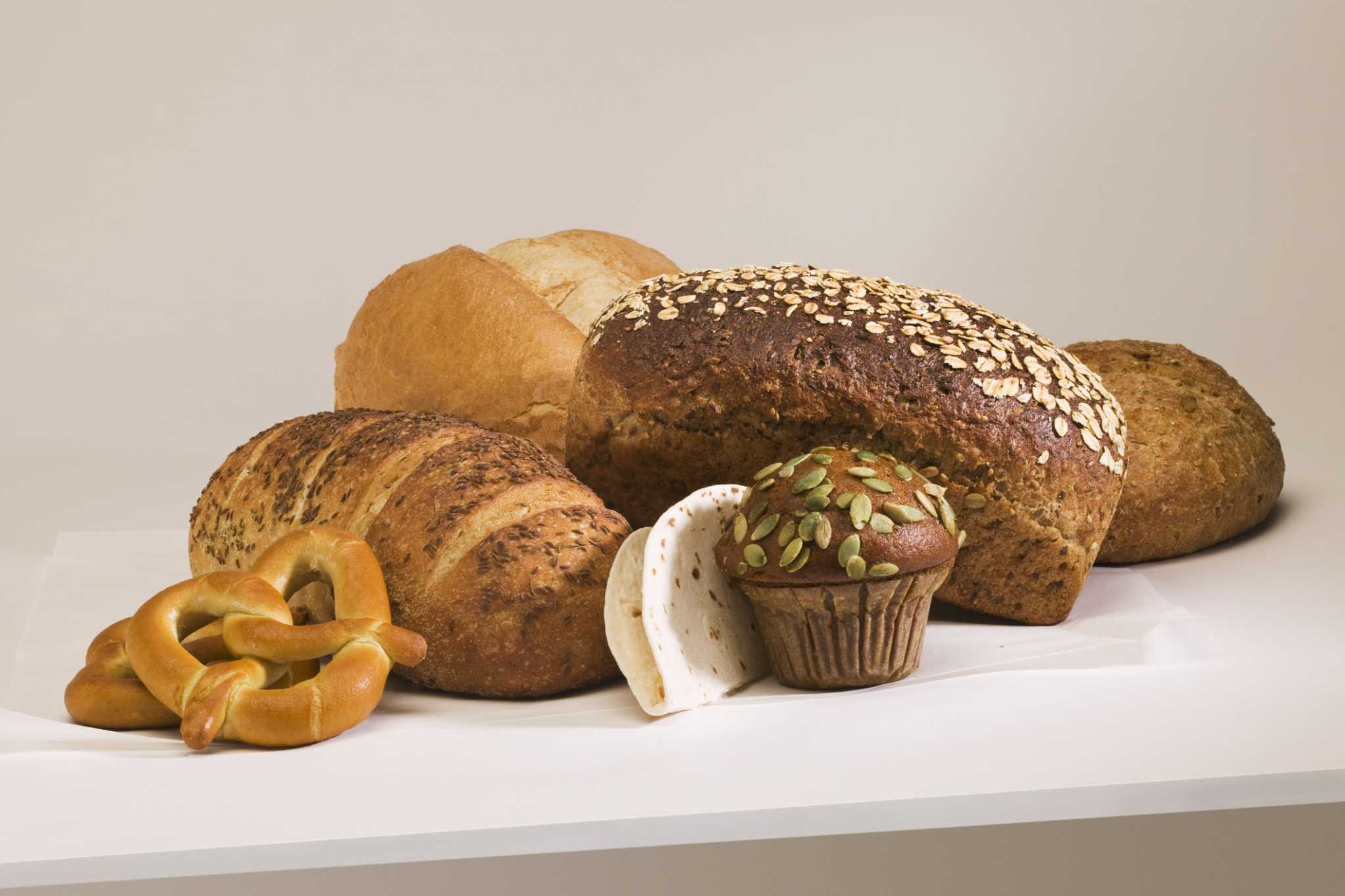 How to Preserve Bread for Decoration
