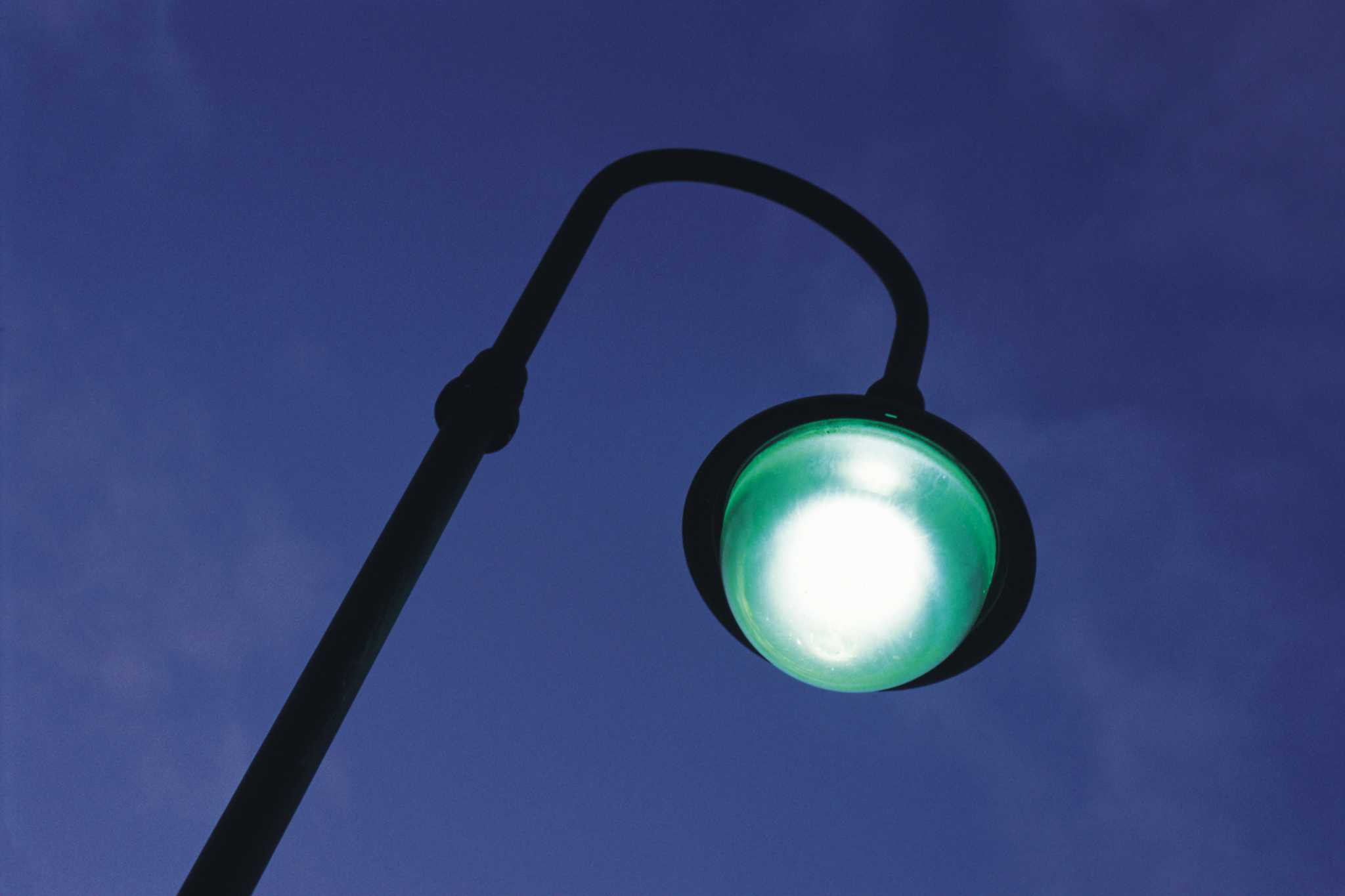 Ways to Block Outside Lighting