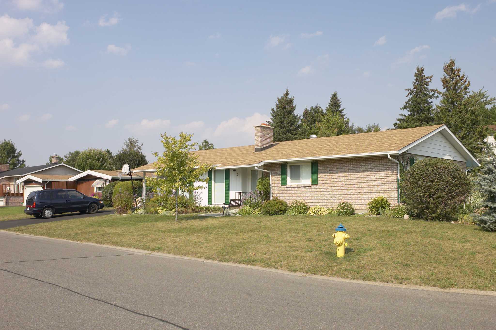 Ways to Make Your Boring Ranch Home Stand Out From the Rest