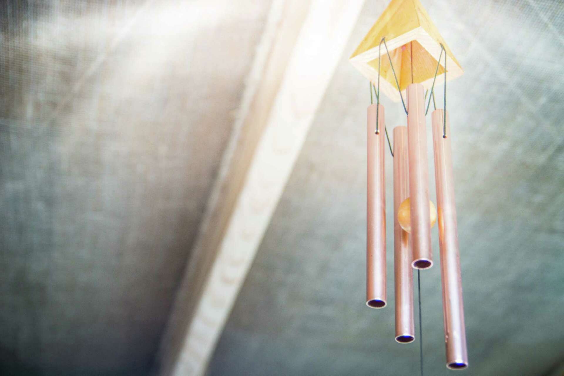 Where to Put Wind Chimes in the House