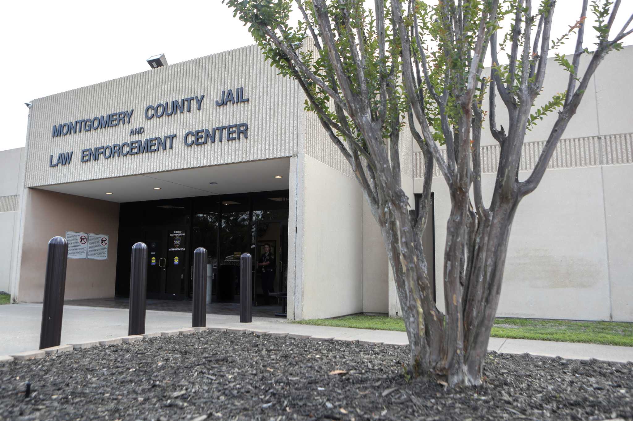 Conroe municipal judge arrested, accused of driving while intoxicated