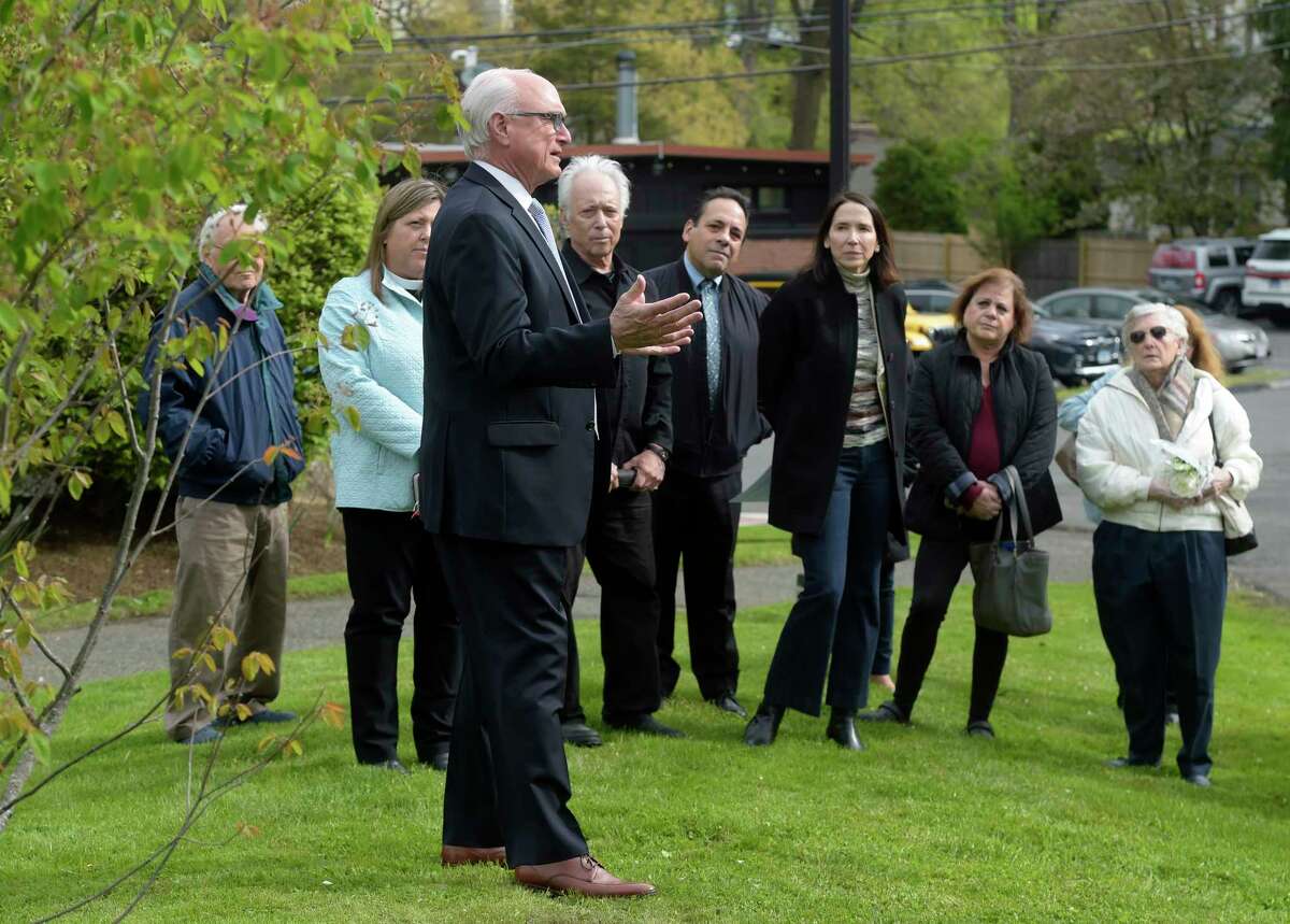 79 Ridgefield COVID victims remembered at tree dedication