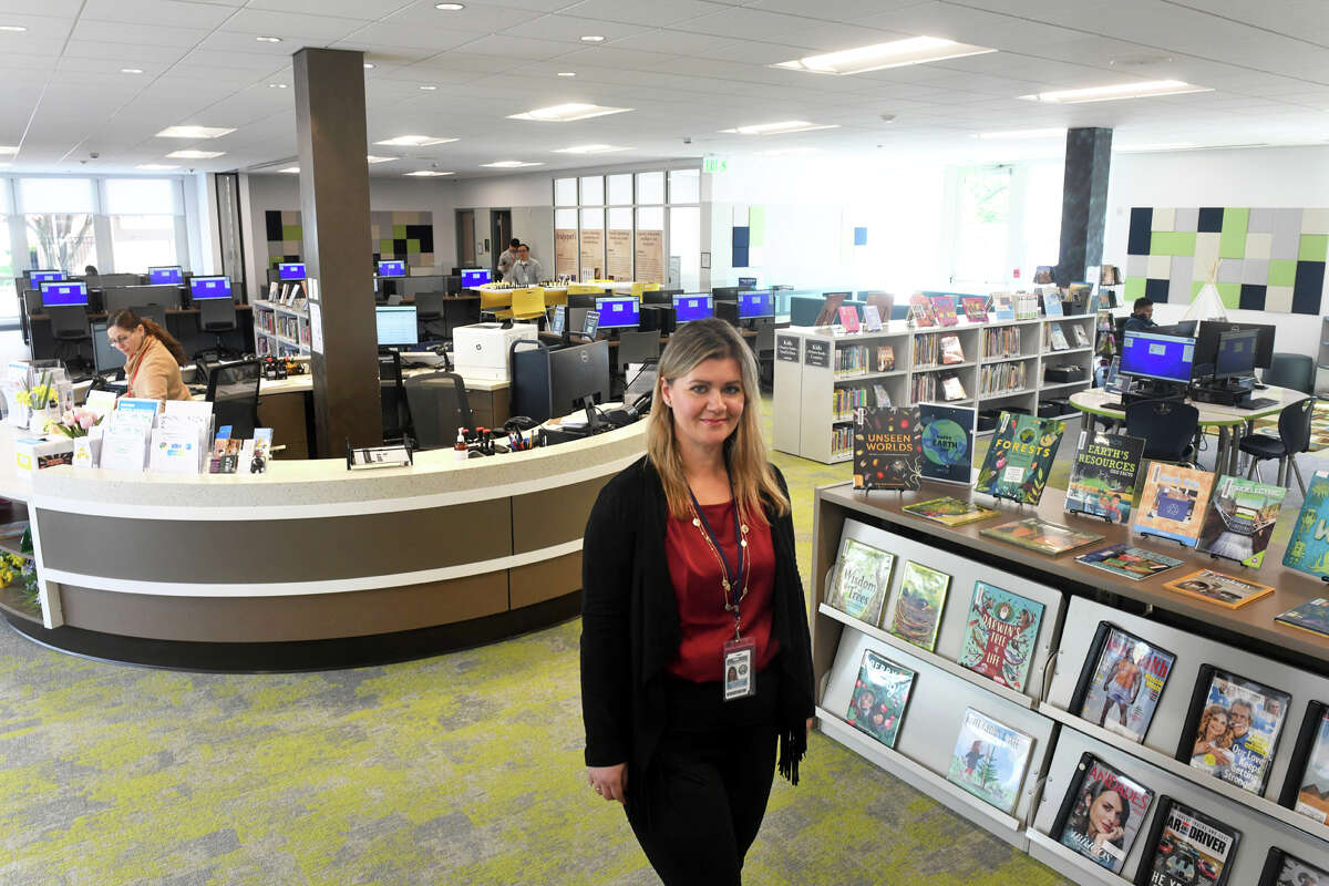 High tech Beardsley library branch opens in Bridgeport