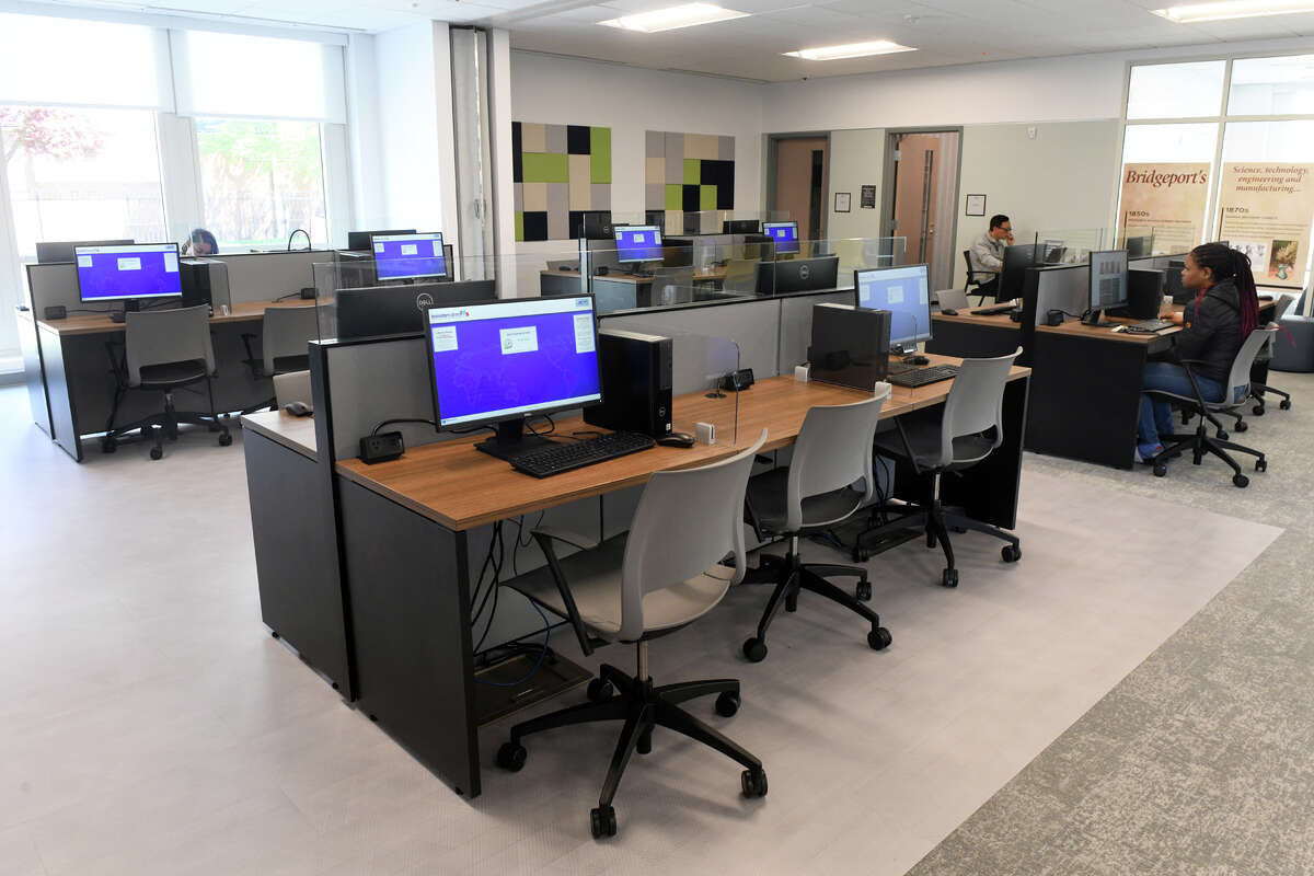 High tech Beardsley library branch opens in Bridgeport