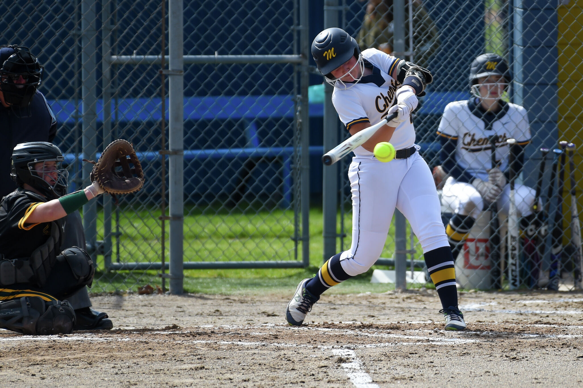 Chemics rally to fend off scrappy Chargers