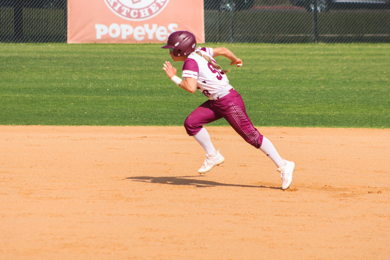 Texas A&M International's Alaniz earns two Lone Star Conference honors