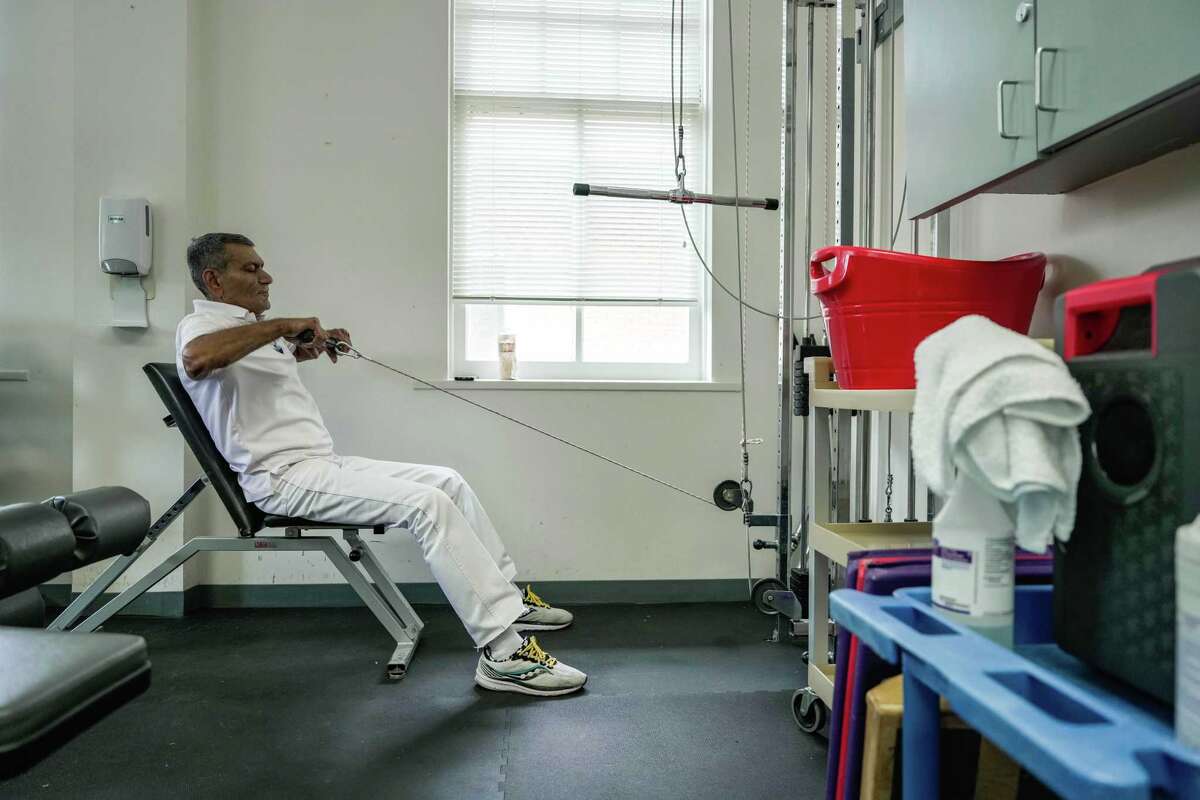 Houston's Thomas Street clinic, a pillar of HIV care, relocates