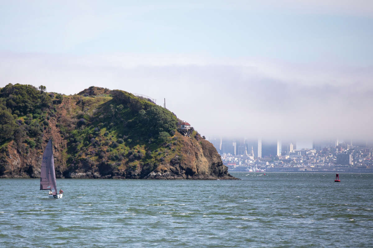 Hidden Angel Island hike takes you to a former lighthouse