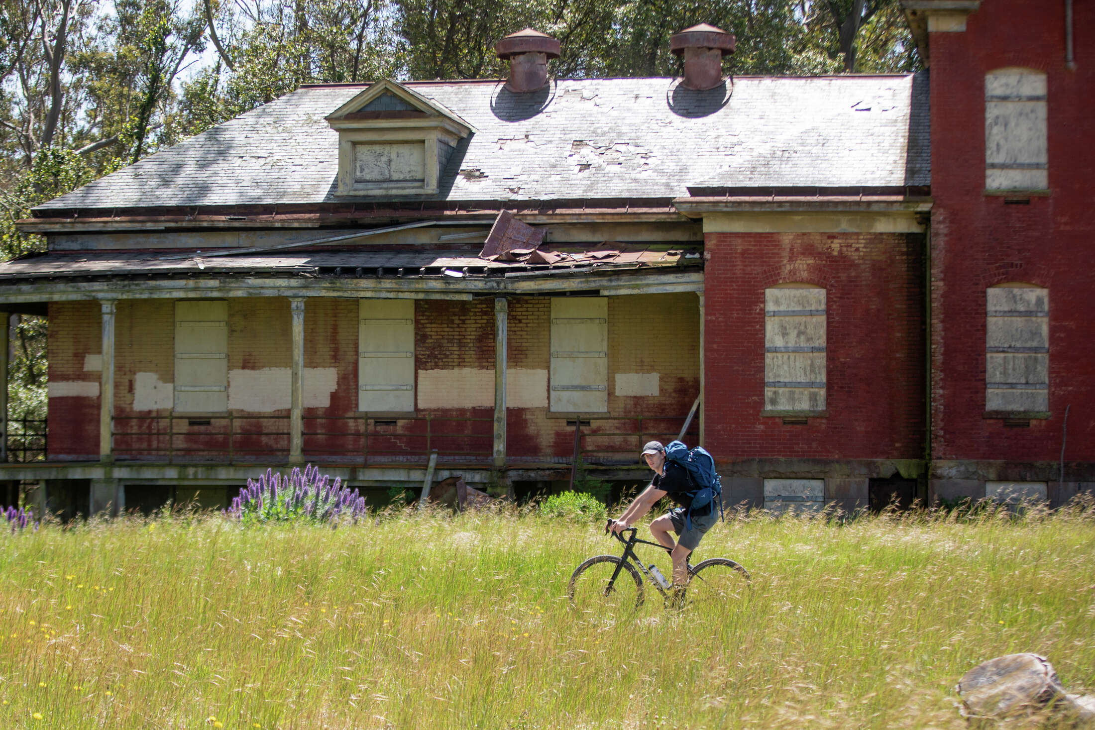 Hidden Angel Island hike takes you to a former lighthouse