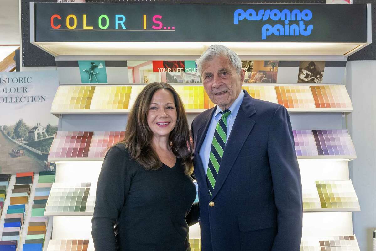 New York businesspeople watch taxes, regulation, not politics