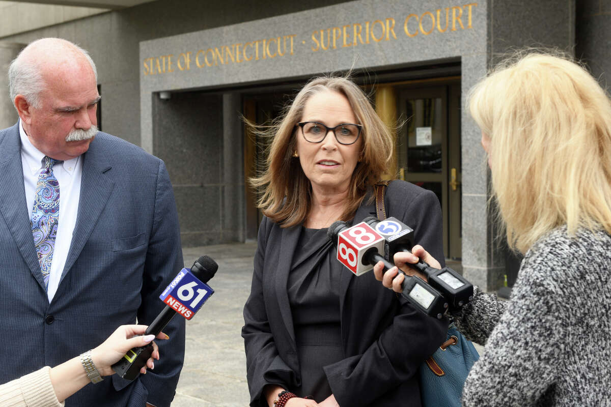 CT lawmaker Robin Comey may get DUI charge dropped in 1 year