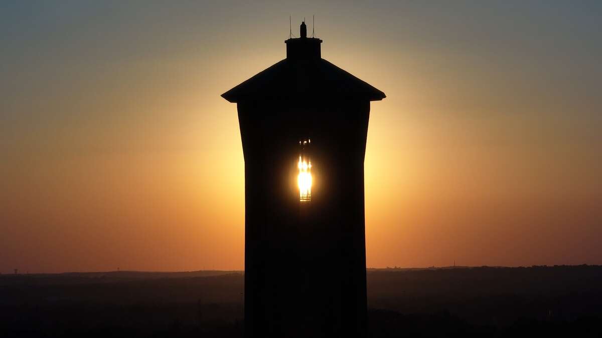 Facts about Trinity University's iconic bell tower in San Antonio