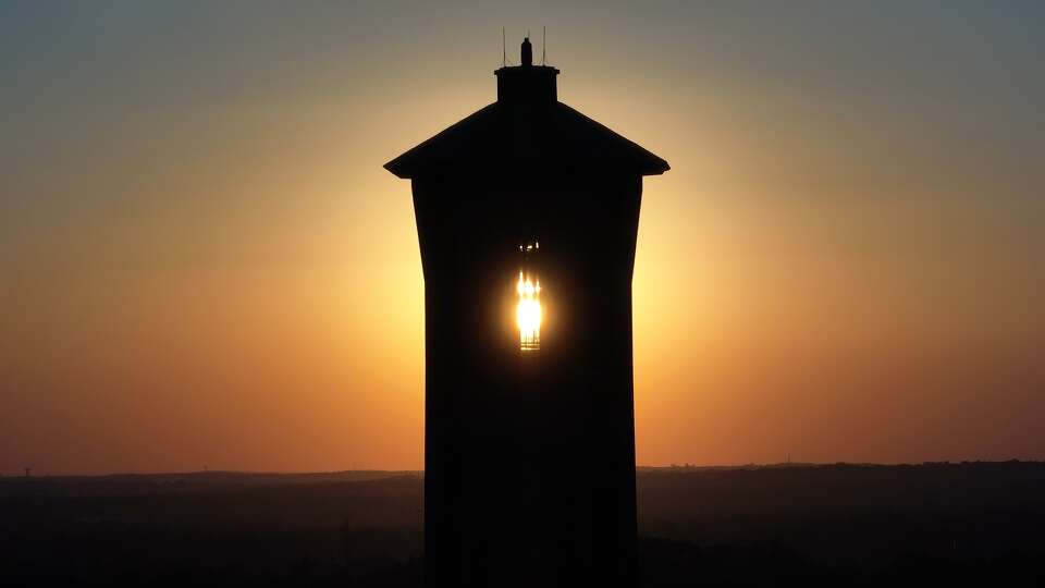 Facts about Trinity University's iconic bell tower in San Antonio