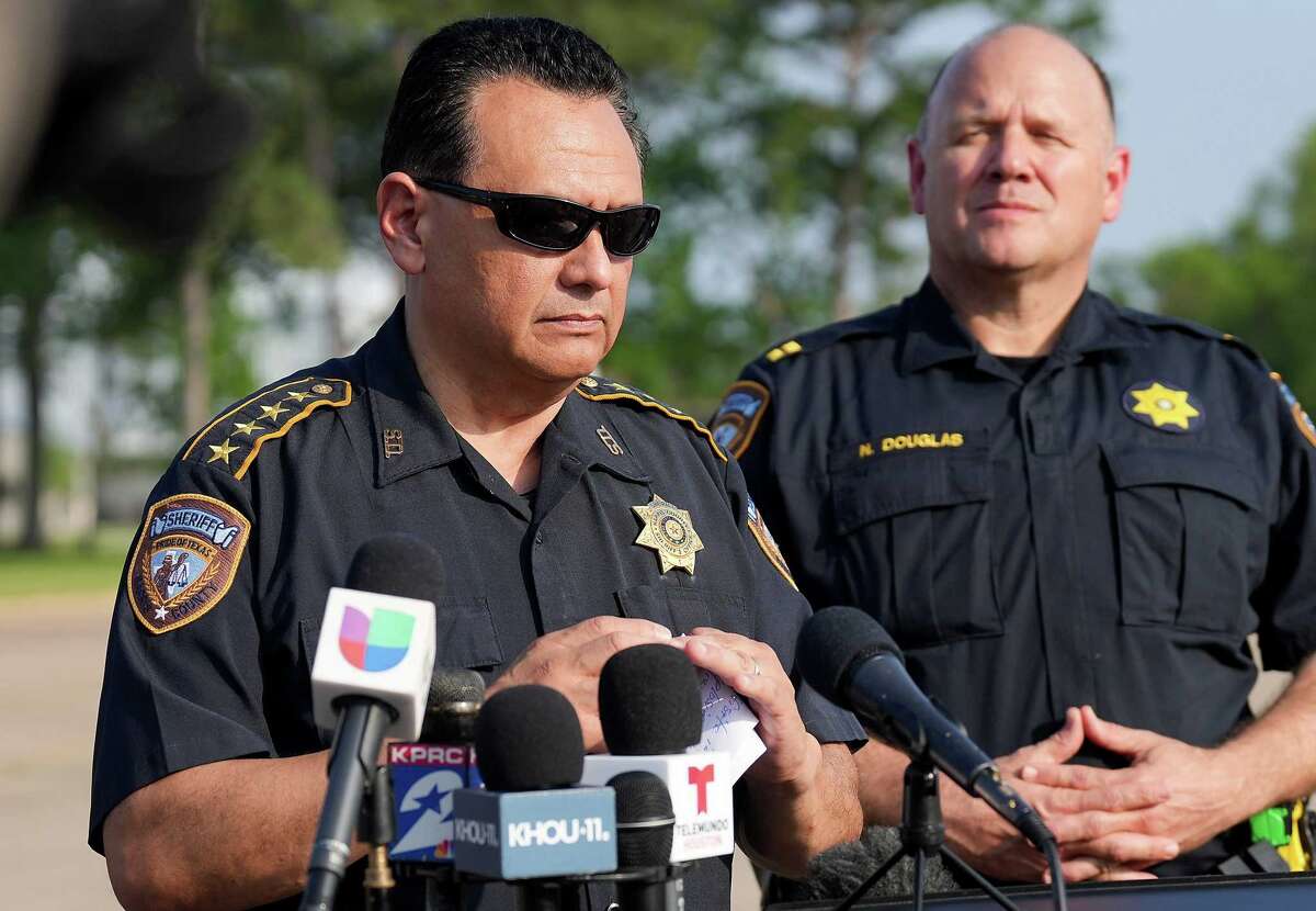 Fire at Shell plant sends thick black smoke into Deer Park sky