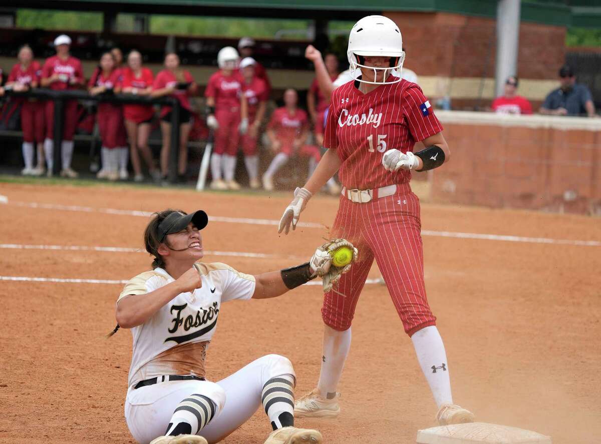 Foster softball sweeps doubleheader, eliminates Crosby