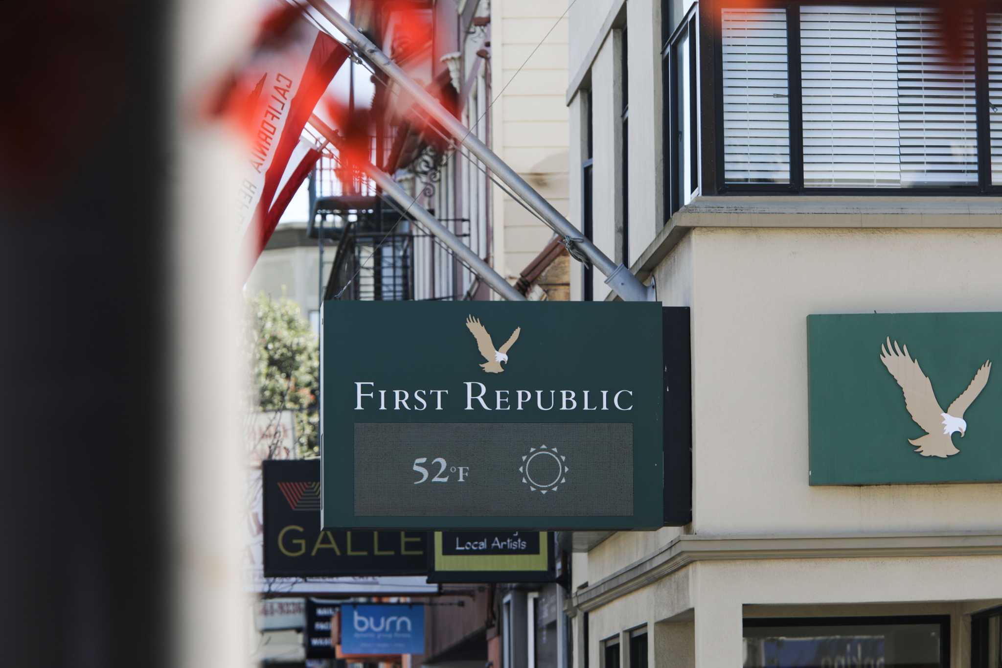 SEC reportedly investigating First Republic executives