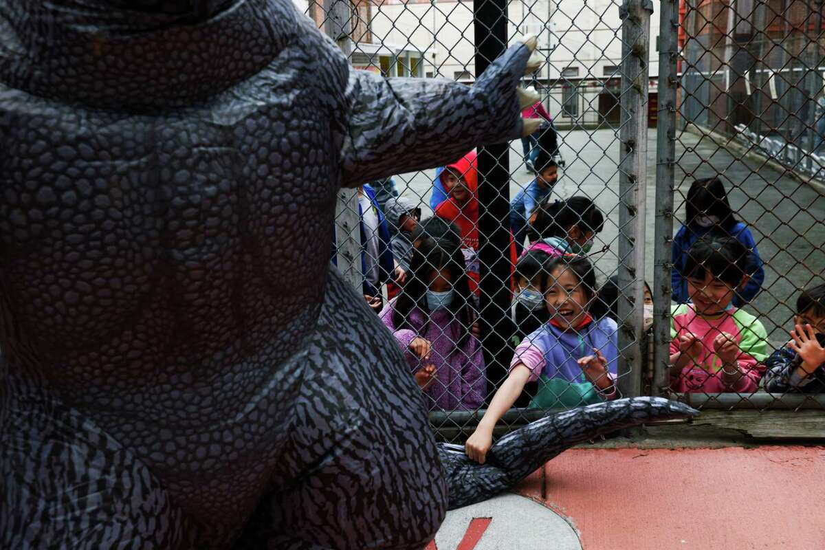 Thousands celebrate Joy on Joice Street Fair in SF's Chinato