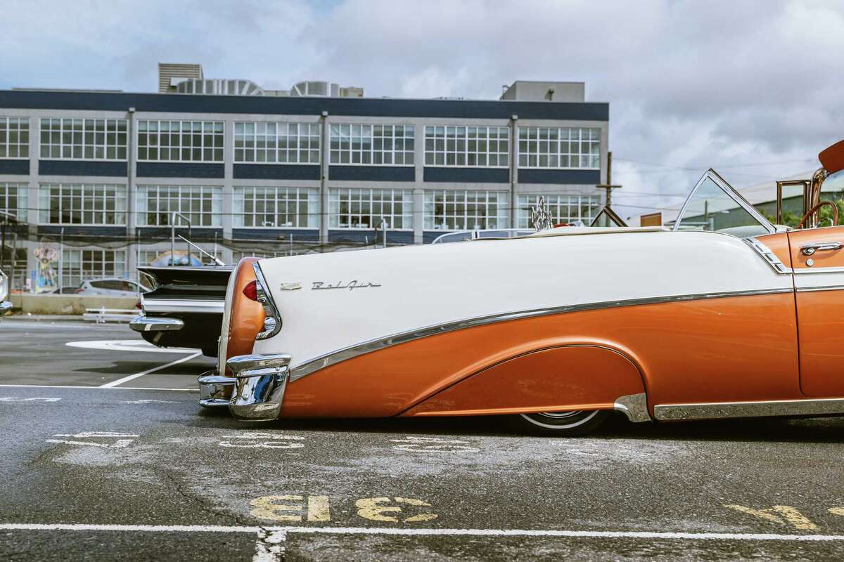Hundreds in SF’s Mission celebrate Latino car culture at lowrider show