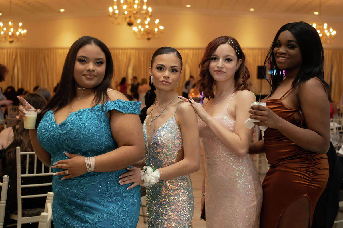 SEEN: Seymour High School prom 2023