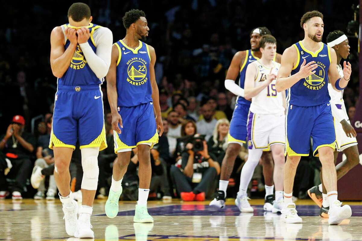 Warriors beaten every which way as Lakers romp to 127-97 Game 3 win