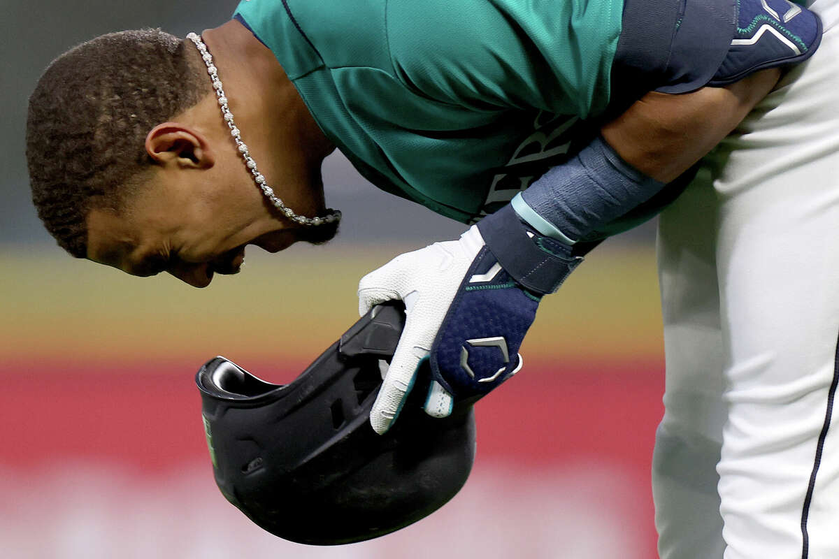 Houston Astros doomed by bullpen implosion vs. Seattle Mariners