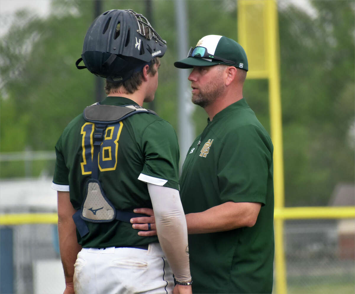 IHSA postseason schedules out for baseball