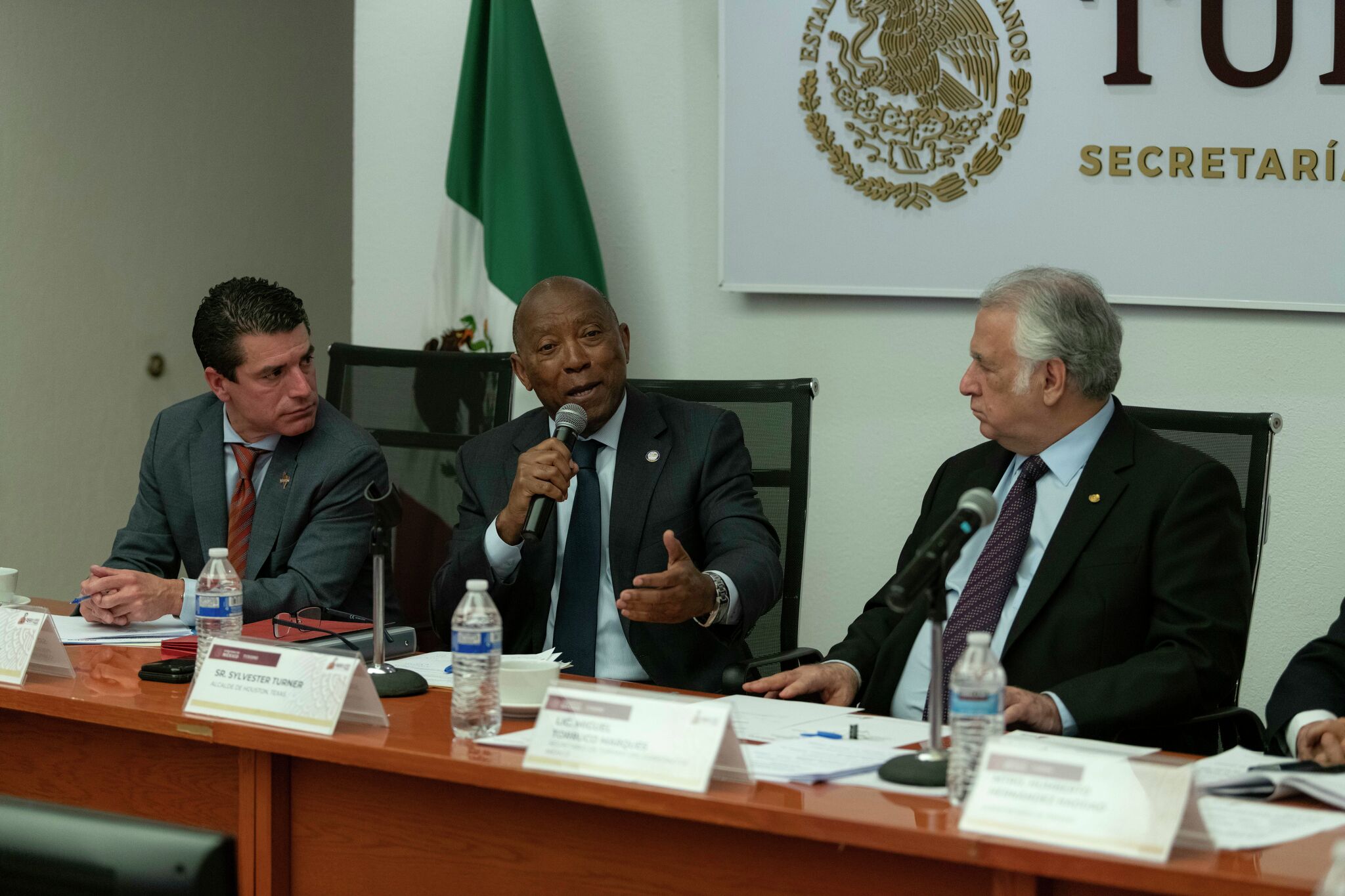 Houston Week: Representatives head to Mexico to strengthen ties