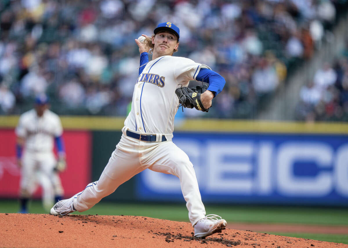 Houston Astros drop series finale against Seattle Mariners