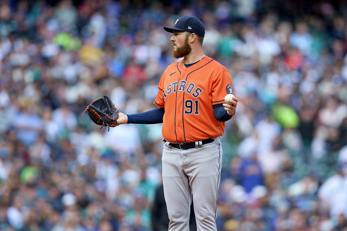 Houston Astros drop series finale against Seattle Mariners