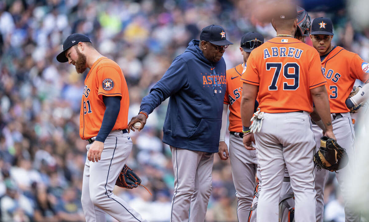 Houston Astros drop series finale against Seattle Mariners