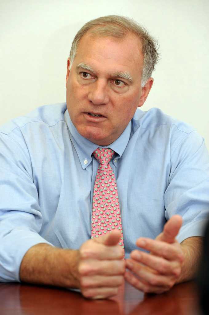 Democratic attorney general candidate George Jepsen looks to improve ...