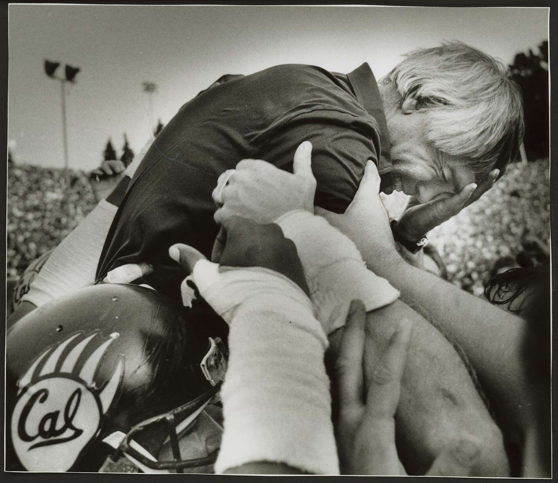 Joe Kapp, former Cal quarterback and head coach, dies at 85
