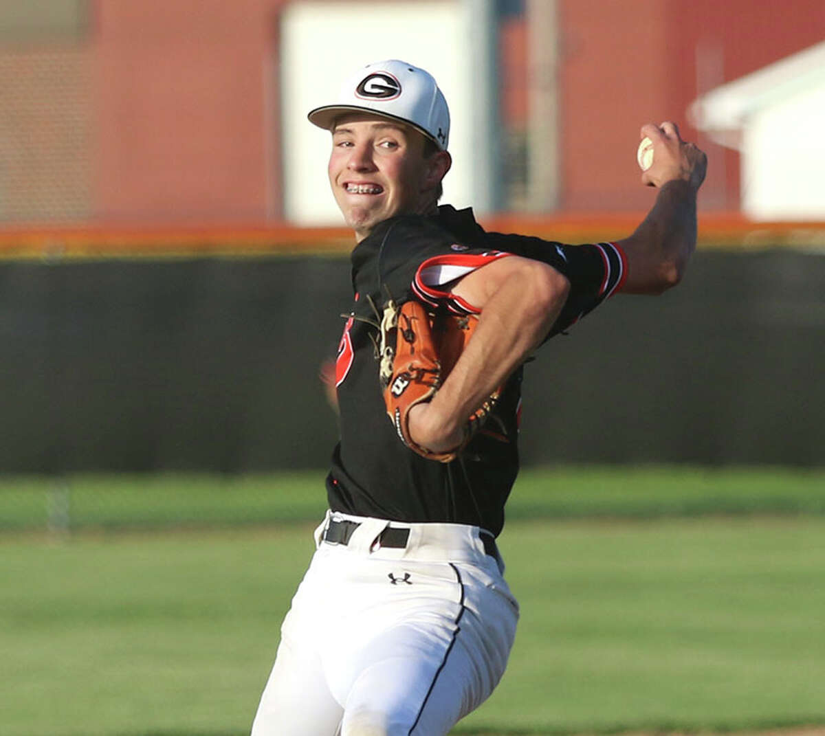 Miners win, go unbeaten in SCC for first time since 1991