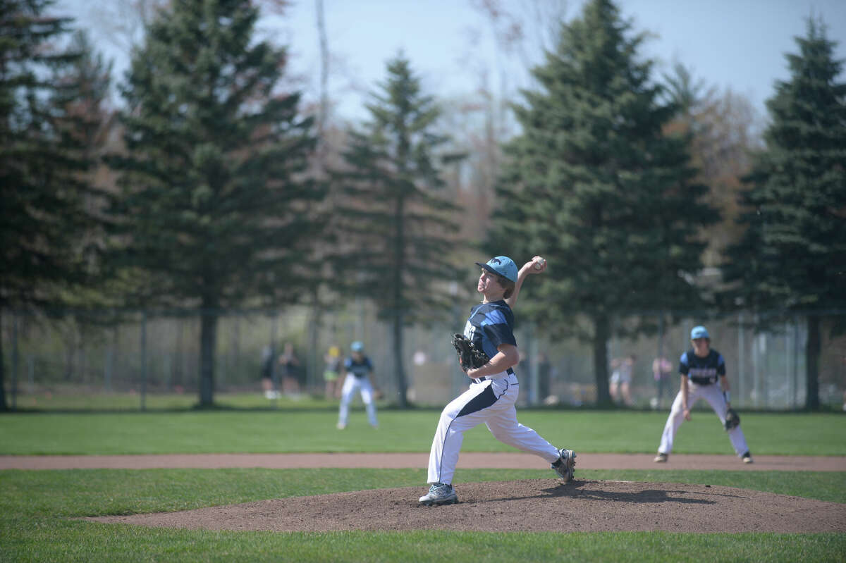 Mustangs bounce back strong to notch first JPC win