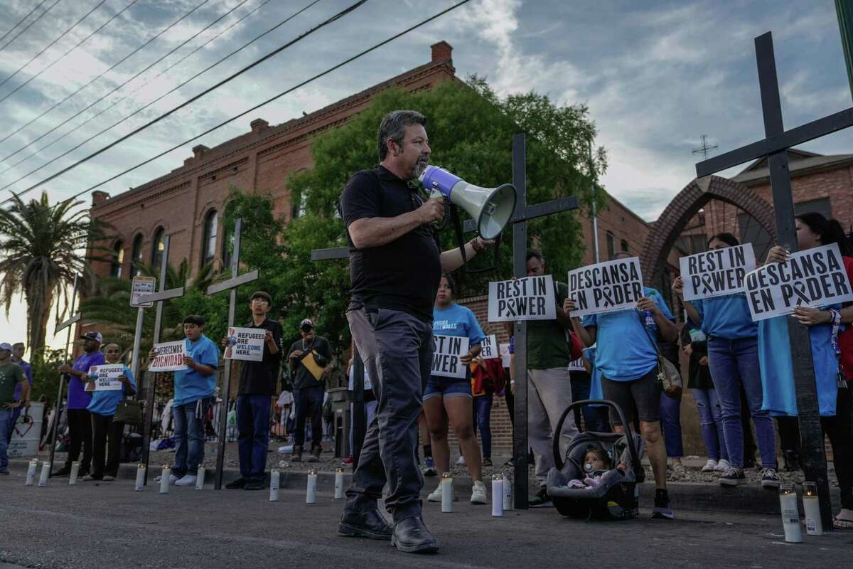 Title 42 ending: Scenes from the border, El Paso as policy lifts