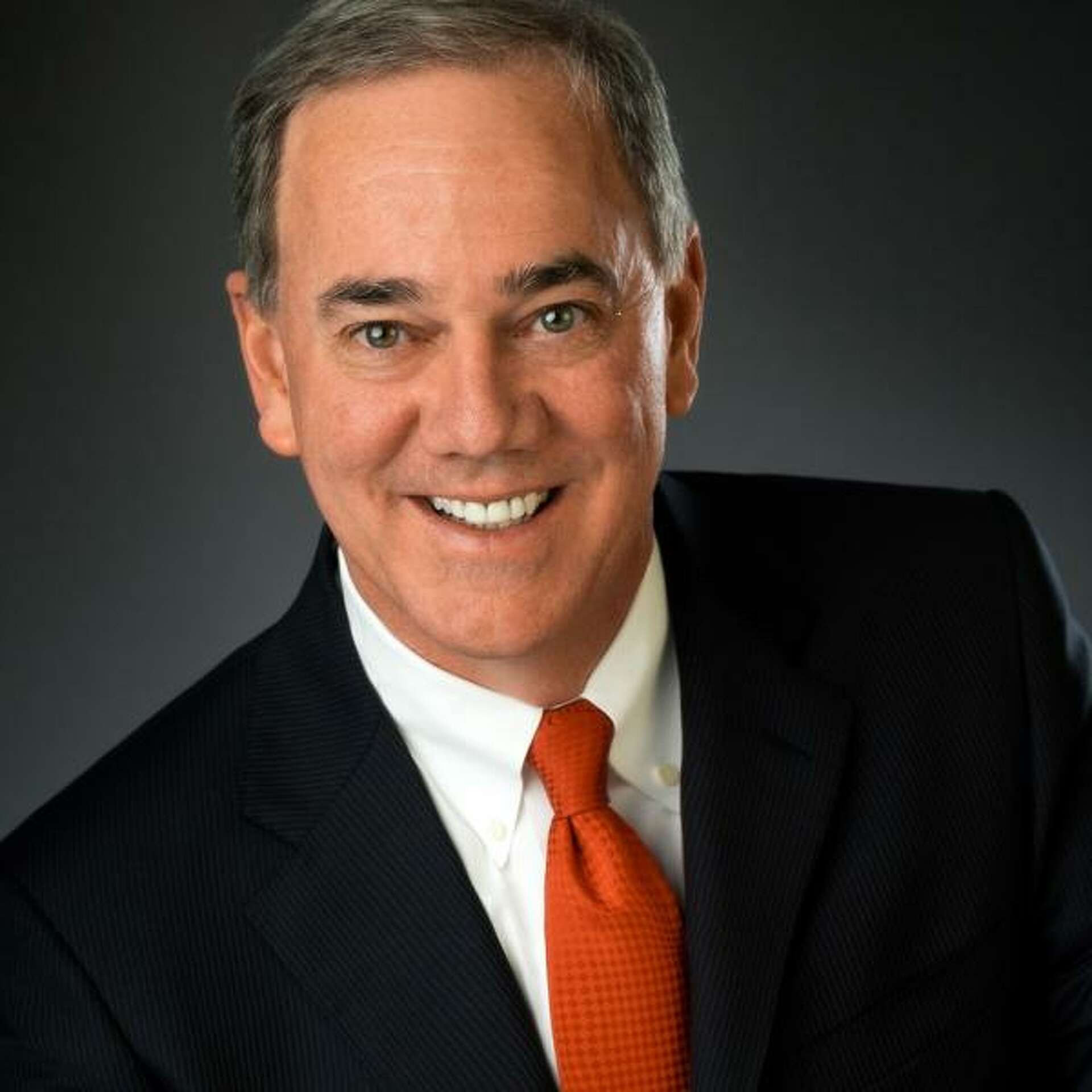 Valero CEO Joe Gorder to retire, will be succeeded by R. Lane Riggs