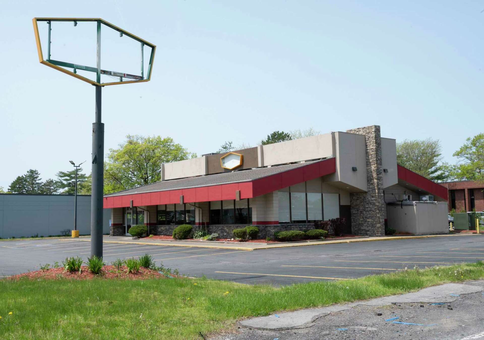 Former Colonie Denny's building to become Community Bank branch