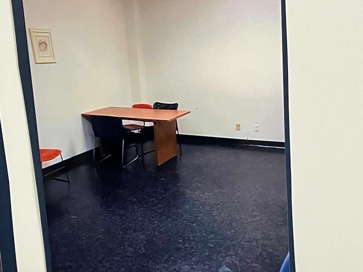 Volunteers transform stark DCF visiting rooms in Manchester