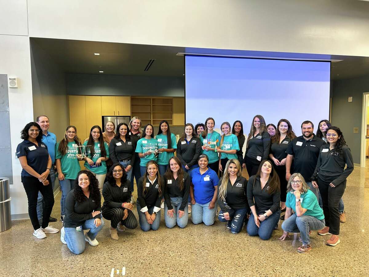 XTO Energy in Midland holds 'Introduce a Girl to Engineering Day'
