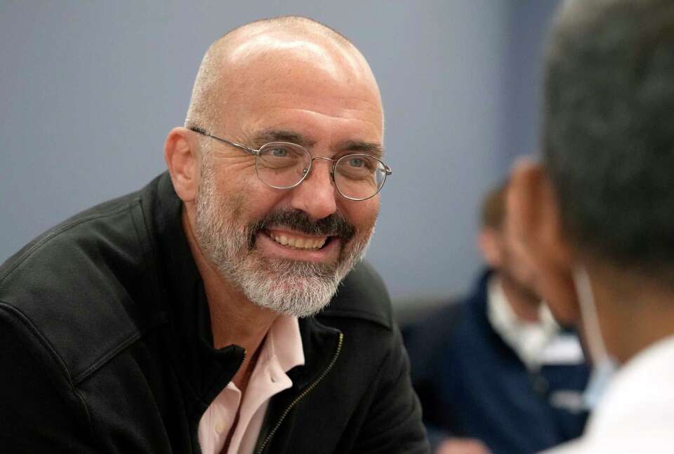 Houston's Thomas Street clinic, a pillar of HIV care, relocates