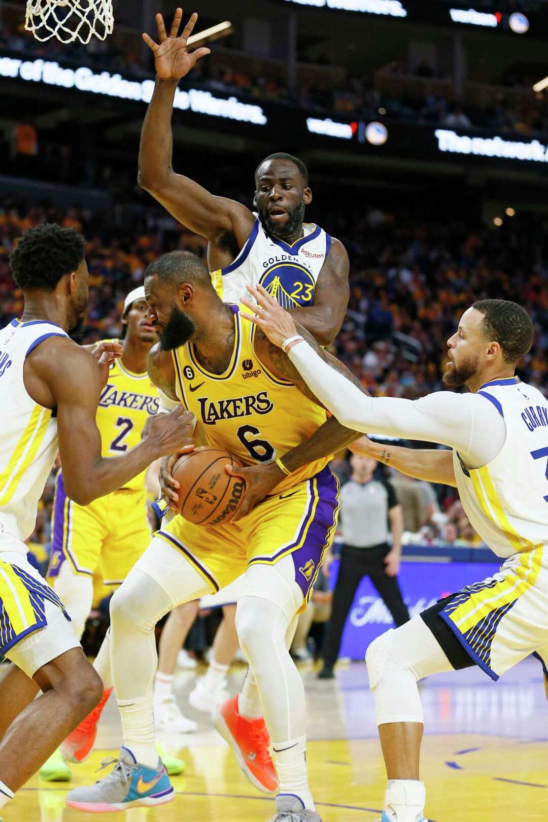 Warriors rise and thrive, Lakers leave cranky. Bring on Game 6!