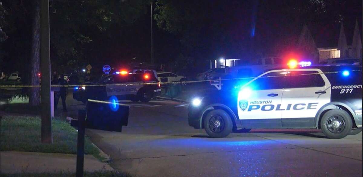 Man found dead in street with gunshot wound, police say