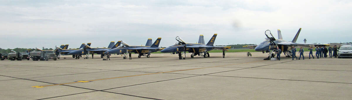Blue Angels arrive for Scott Air Force Base Airshow