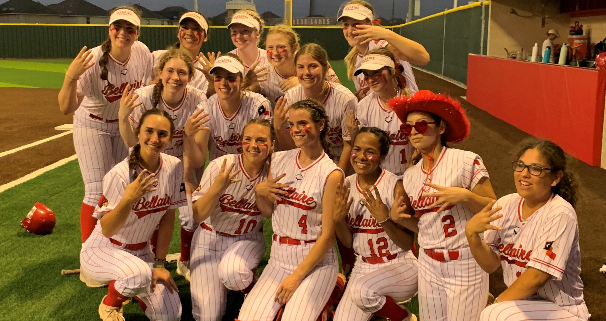 Softball playoffs: Bellaire Cardinals sweep Jersey Village Falcons